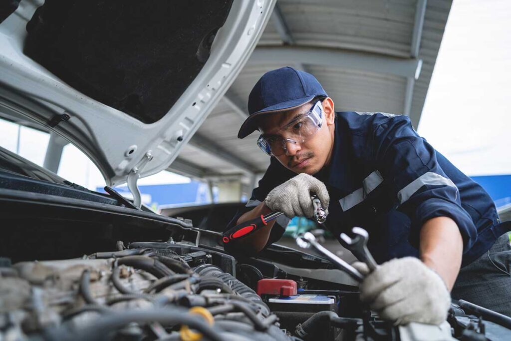 Automotive Technician Training Programs | UEI College